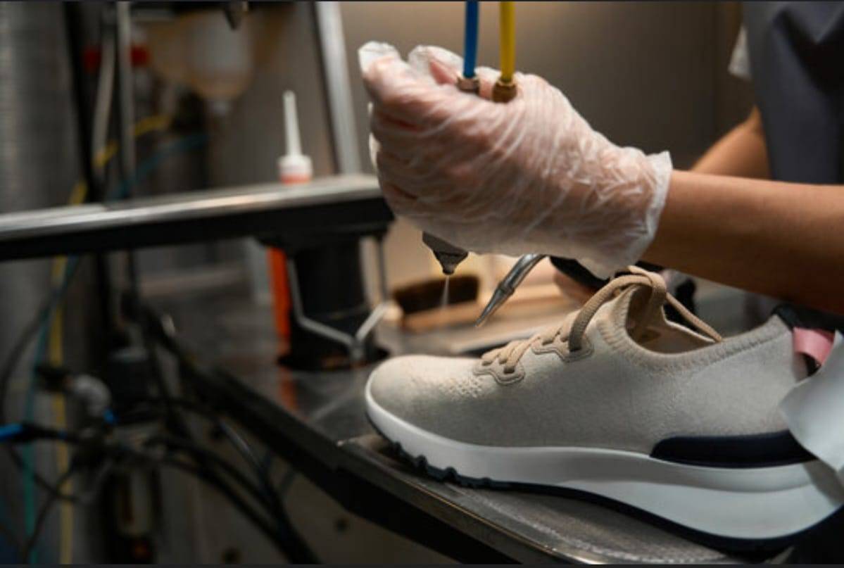 The Ultimate Guide to Sneaker Cleaning: Elevate Your Style with Proper ...